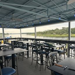 MAKOS MARINA BAR & GRILL - Updated May 2025 - 41 Photos & 33 Reviews ...