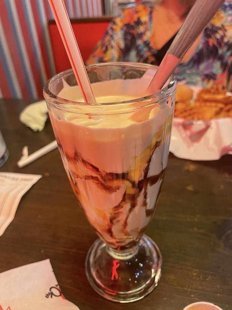 THE ORIGINAL MALT SHOP - Updated September 2025 - 75 Photos & 189 ...