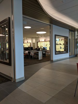 KAISER PERMANENTE ROSEVILLE MEDICAL OFFICES - RIVERSIDE - 67 Photos ...