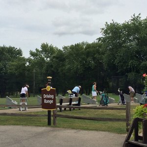 MAPLE MEADOWS GOLF COURSE - Updated July 2025 - 17 Photos & 19 Reviews ...