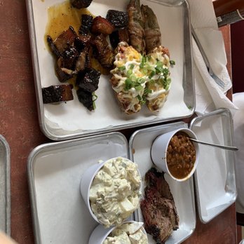 SMOKING PIG BBQ - Updated December 2024 - 3250 Photos & 3419 Reviews ...