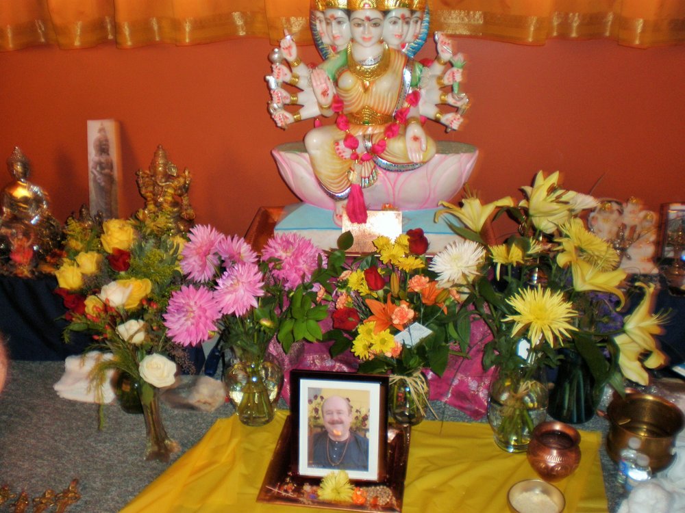 GAYATRI TEMPLE-SANATANA DHARMA SATSANG - Updated November 2025 - 136 ...