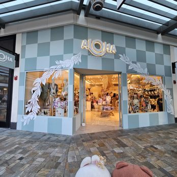 ALOHA COLLECTION - ALA MOANA CENTER - Updated December 2025 - 142 ...