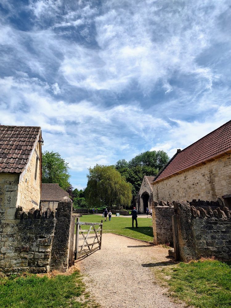 TITHE BARN - Frome Rd, Bradford-on-Avon, Wiltshire, United Kingdom ...