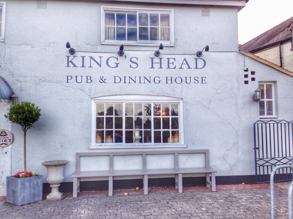 THE KING’S HEAD - Updated April 2024 - 1 Roehampton High Street, London ...