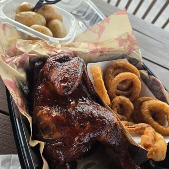3 LEGGED PIG BBQ - Updated December 2025 - 109 Photos & 145 Reviews ...