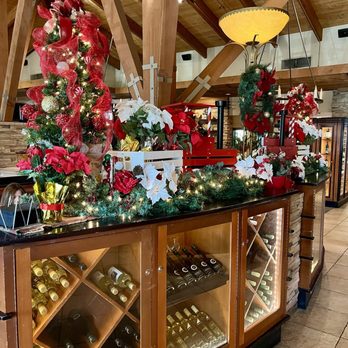 CEDAR CREEK INN - Updated April 2025 - 1185 Photos & 1123 Reviews - 20 ...