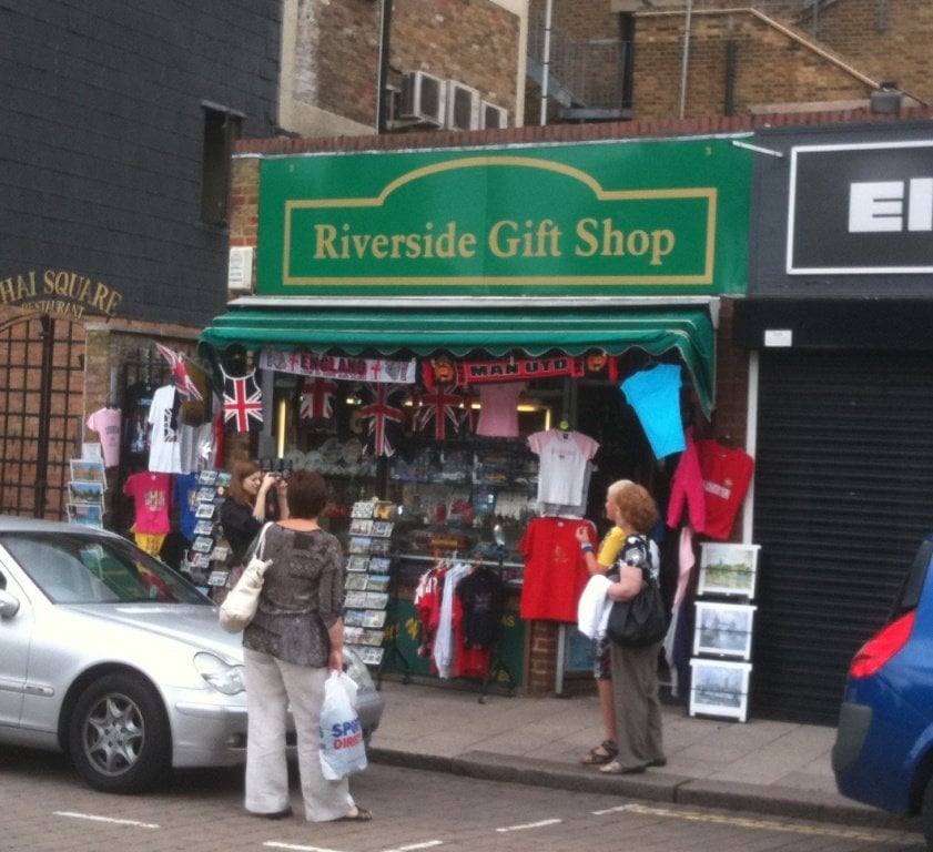 RIVERSIDE GIFT SHOP - Updated July 2025 - 3 River St, Windsor, United ...