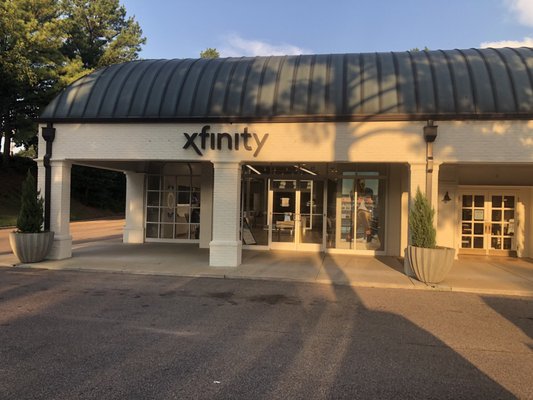 XFINITY - Updated December 2025 - 21 Reviews - 7615 W Farmington Blvd ...