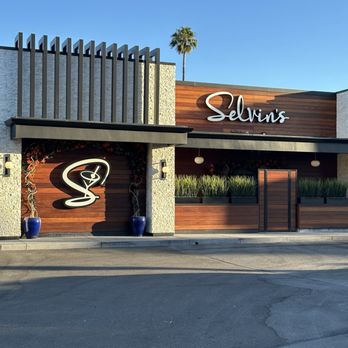 SELVIN’S RESTAURANT & LOUNGE - Updated August 2024 - 277 Photos & 83 ...