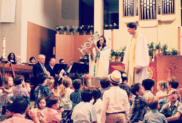 CLAREMONT UNITED CHURCH OF CHRIST - Updated December 2025 - 33 Photos ...