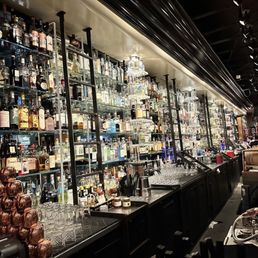 VON’S 1000 SPIRITS - Updated September 2025 - 4674 Photos & 3780 ...