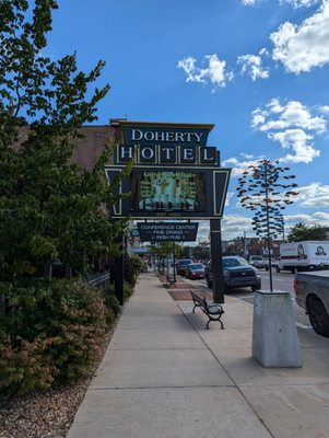 DOHERTY HOTEL - Updated January 2026 - 113 Photos & 76 Reviews - 604 N ...