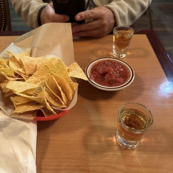 LOS OJOS RESTAURANT AND SALOON - Updated May 2024 - 170 Photos & 172 ...