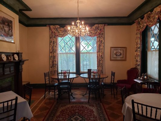 THE FLOUR BOX TEA ROOM AND CAFE - Updated May 2024 - 160 Photos & 57 ...