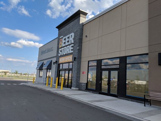 THE BEER STORE - Updated September 2025 - 81 Billy Bishop Way, Toronto ...