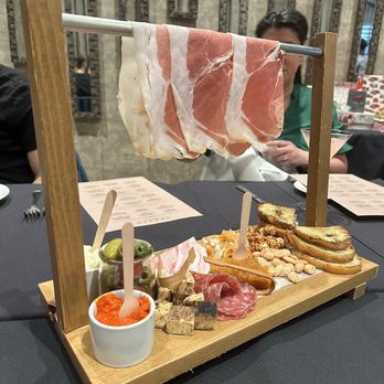 GROTTO DOWNTOWN - 818 Photos & 530 Reviews - 1001 Avenida De Las ...