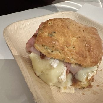 CAFE CUTO - Updated September 2024 - 75 Photos & 17 Reviews - 2777 S ...