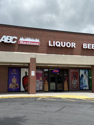 ABC LIQUOR WAREHOUSE - Updated June 2026 - 10 Photos - 1100 Eisenhower ...