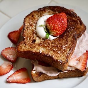 RENAUD’S PATISSERIE - 101 Photos & 76 Reviews - Bakeries - 6255 E 2nd ...