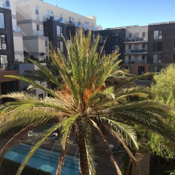 BLOCK C - Updated January 2026 - 61 Photos & 94 Reviews - 250 North ...