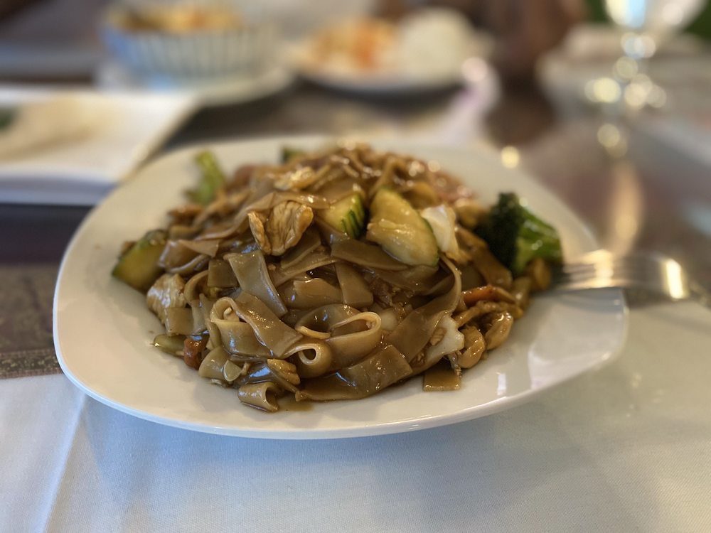 MEE THAI RESTAURANT - Updated May 2025 - 602 Photos & 455 Reviews ...