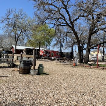 MANCHACA SPRINGS SALOON - Updated September 2025 - 40 Photos & 16 ...