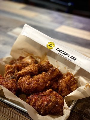 CHICKEN BEE KOREAN STYLE CHICKEN - Updated September 2025 - 273 Photos ...