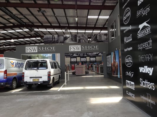 FSW SHOE WAREHOUSE - Updated October 2025 - 135-139 McEvoy St ...