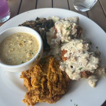 THE RIDLEY - Updated January 2026 - 176 Photos & 180 Reviews - 1106 W ...