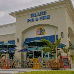 ISLAND PIG AND FISH - BBQ AND FRESH SEAFOOD - Updated December 2025 ...