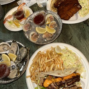 POINT LOOKOUT CLAM BAR - Updated December 2025 - 205 Photos & 229 ...