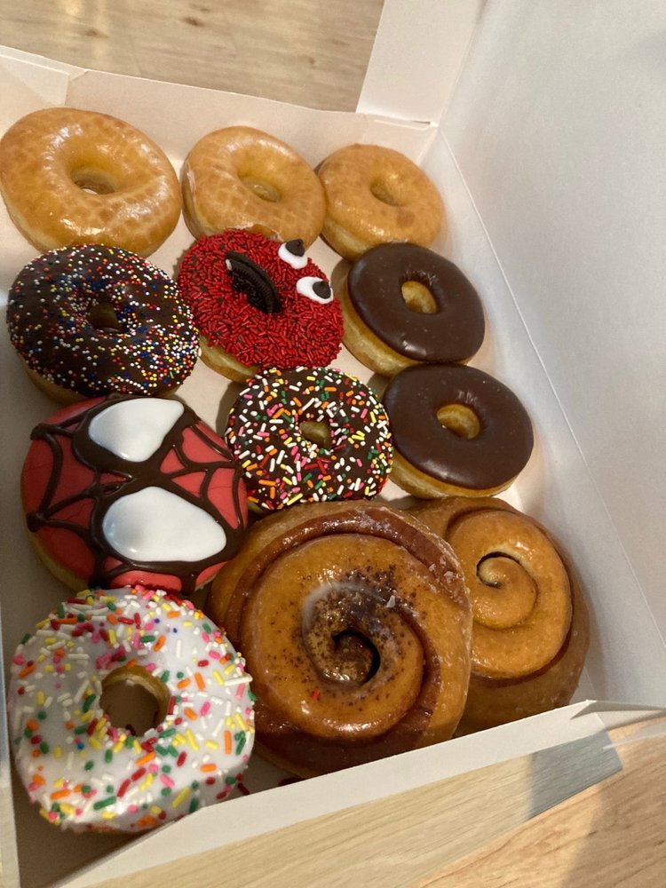 DONUTS - Updated August 2025 - 15 Photos & 15 Reviews - 830 W ...