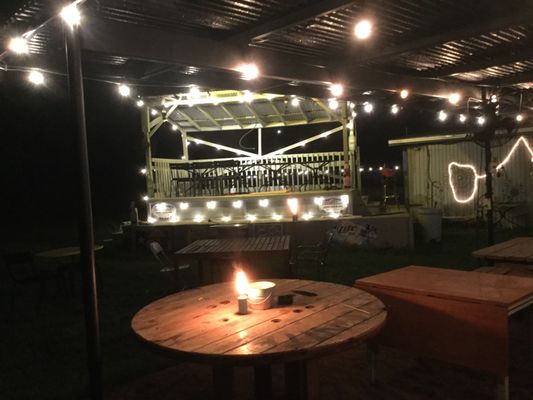 RIVER BOTTOMS PUB - Updated July 2025 - 15 Photos & 26 Reviews - 7920 ...