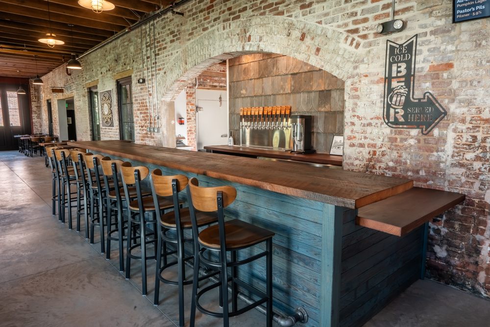 AMICUS BREWING VENTURES - Updated March 2025 - 43 Photos - 717 S ...