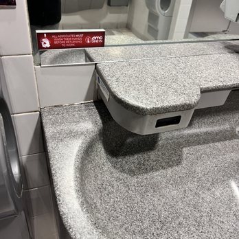 AMC DINE-IN STUDIO 28 - Updated September 2024 - 143 Photos & 270 ...