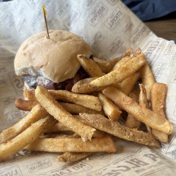 GEORGIA BLUE - Updated July 2025 - 194 Photos & 121 Reviews - 6389 ...