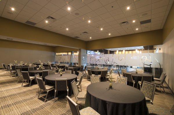 MAIN EVENT TEMPE - Updated December 2025 - 402 Photos & 569 Reviews ...