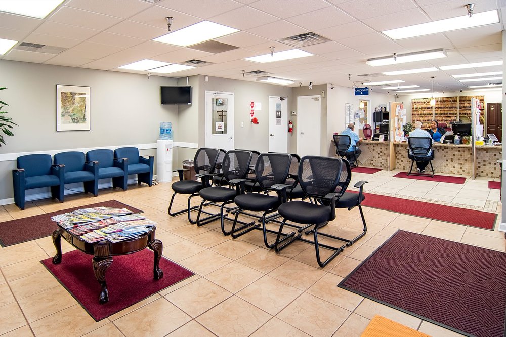 BC WALK-IN CLINIC - Updated December 2025 - 23 Reviews - 13823 Outlet ...