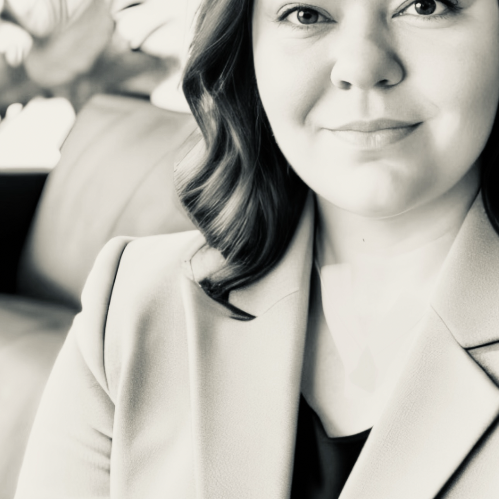 Elizabeth Bays's Instagram, Twitter & Facebook on IDCrawl