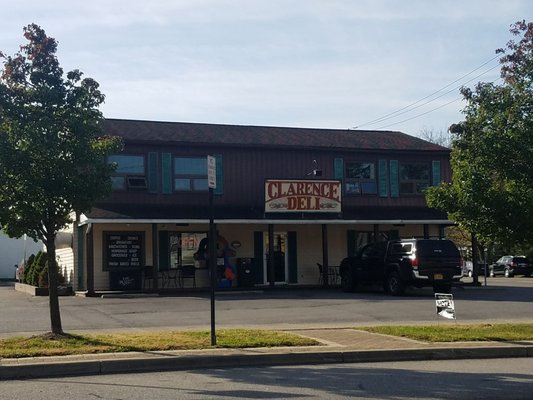 CLARENCE DELICATESSEN - Updated January 2026 - 21 Reviews - 10633 Main ...