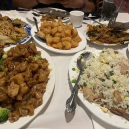 YANG CHOW - Updated November 2024 - 2912 Photos & 3410 Reviews - 819 N ...