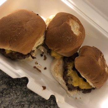 ZO’S GOOD BURGER GARDEN CITY - Updated December 2025 - 206 Photos & 204 ...