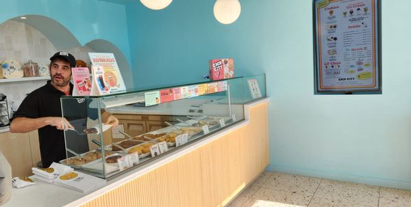 CHIP CITY - Updated October 2025 - 45 Photos & 29 Reviews - 1125 Post ...