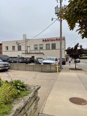 SUNSHINE FAMILY RESTAURANT - 66 Photos & 87 Reviews - 401 Central Ave ...