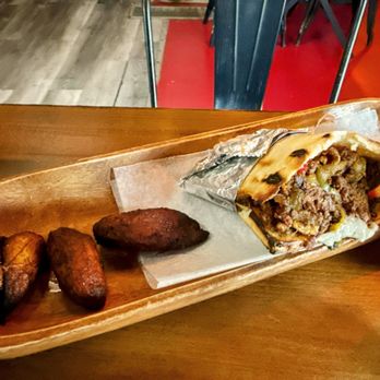 BARROCO - Updated October 2025 - 847 Photos & 926 Reviews - 12906 ...