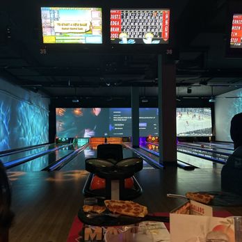 BOWLERO ANAHEIM - Updated April 2026 - 384 Photos & 590 Reviews - 400 W ...