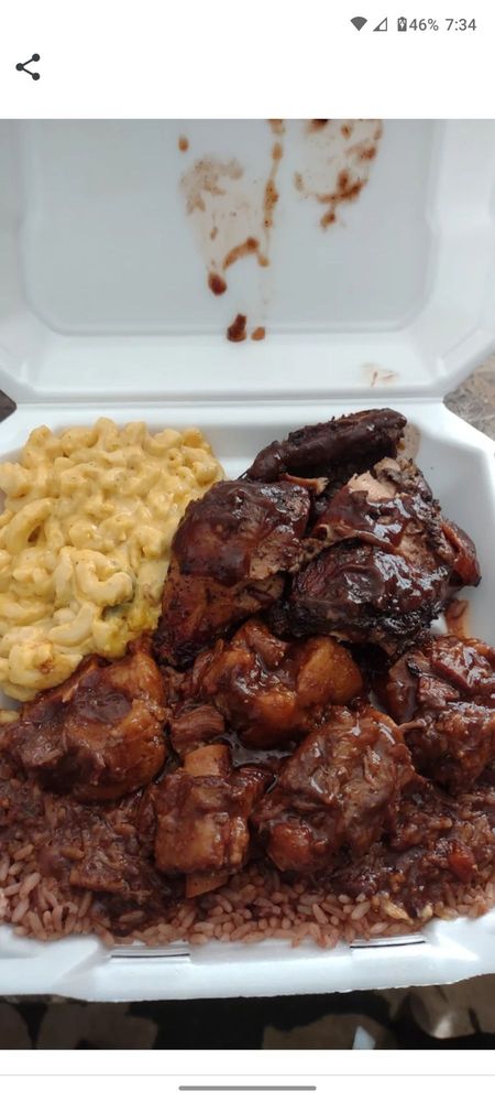 ISLAND POT JA - 12 Photos - 2270 Pio Nono Ave, Macon, Georgia ...