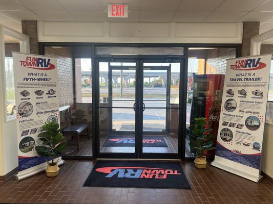 FUN TOWN RV HOUSTON - Updated December 2025 - 31 Photos & 43 Reviews ...