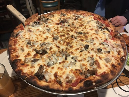 EDISON PARK INN - 31 Photos & 102 Reviews - 6715 N Olmsted Ave, Chicago ...